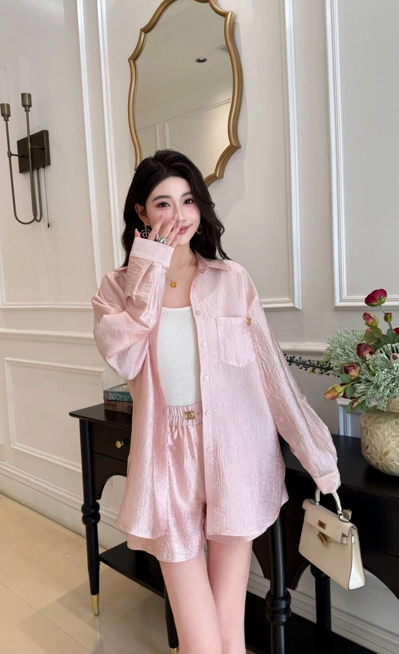 Low-cost Chanel Long Suits