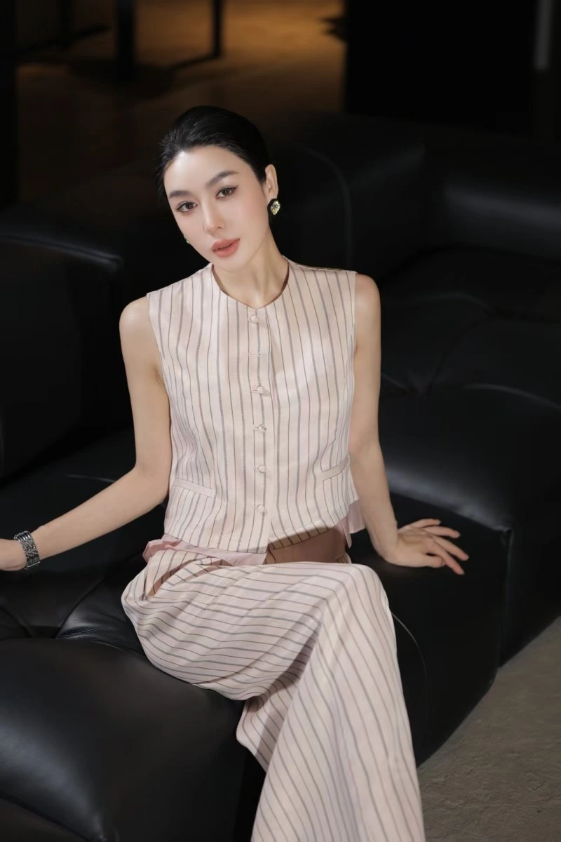 Cut-rate Chanel Long Suits