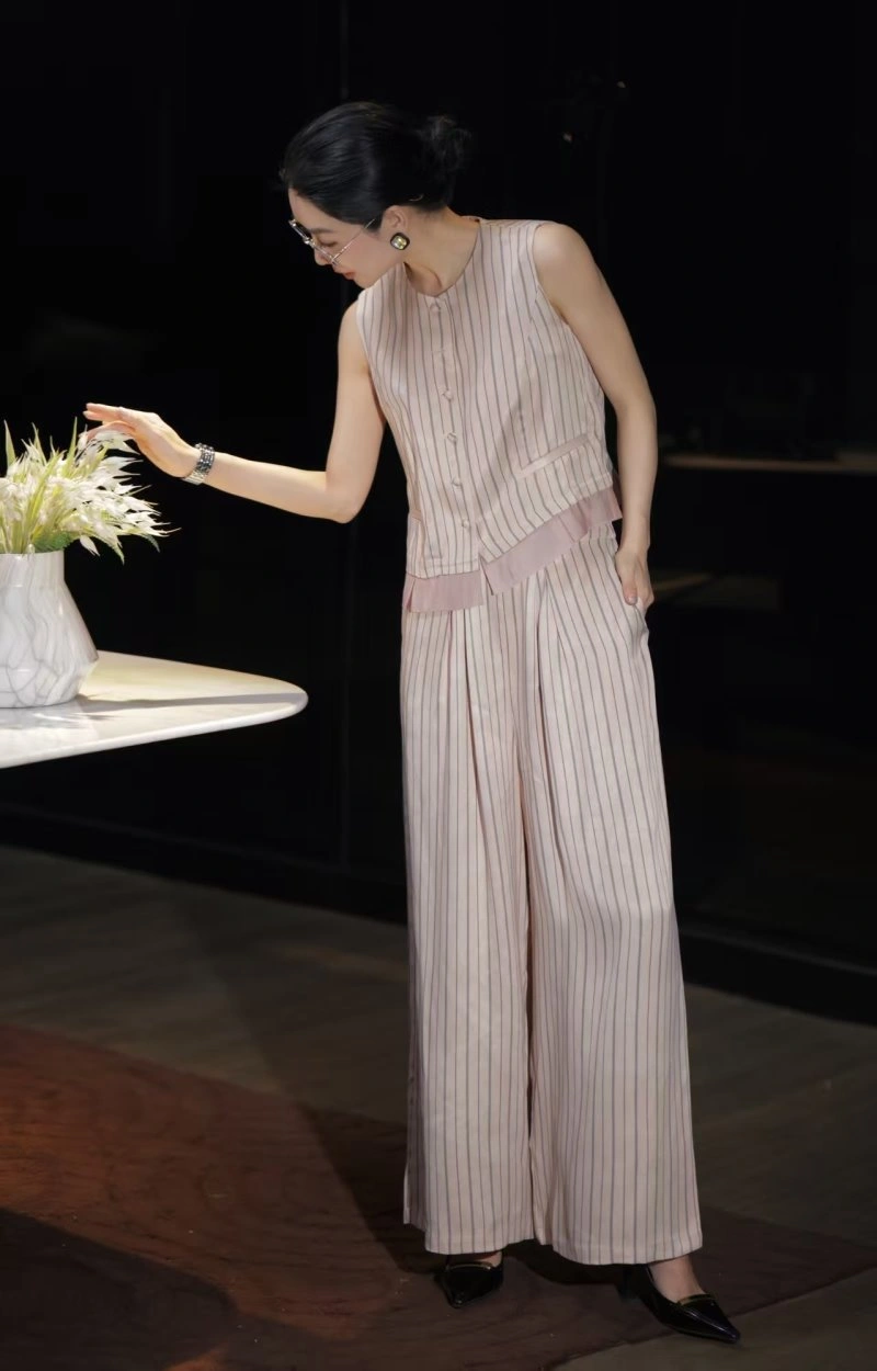Cut-rate Chanel Long Suits