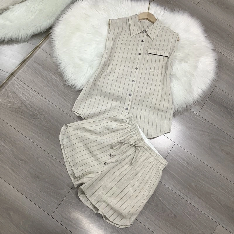 Top match Chanel Long Suits