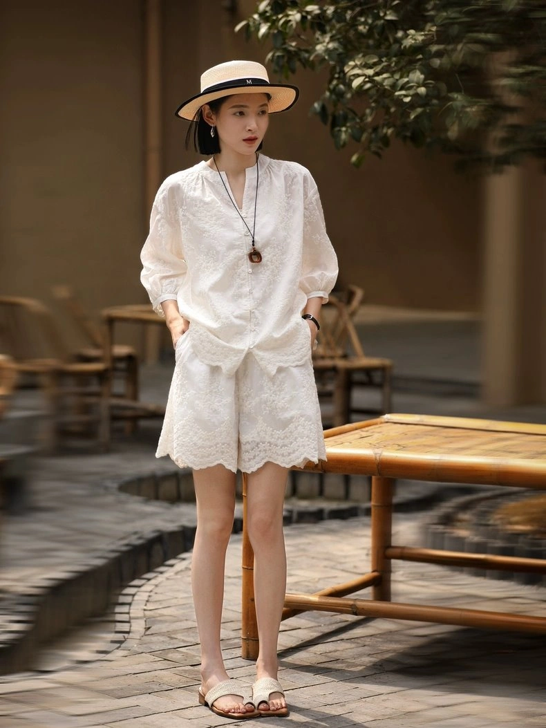 Top mirror Chanel Long Suits