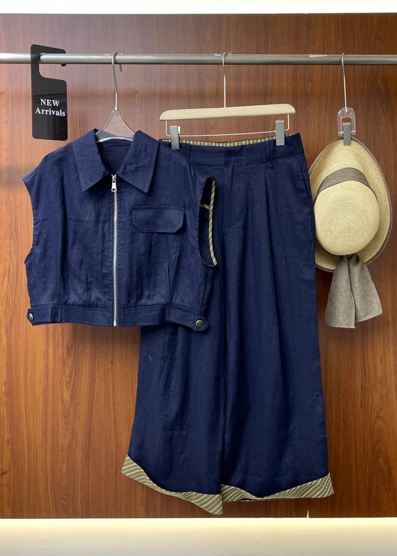 Cut-rate Chanel Long Suits