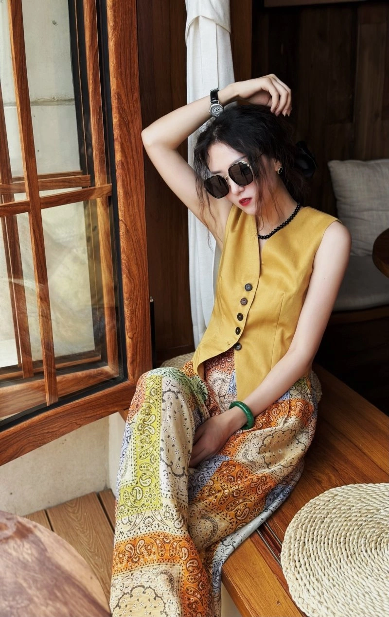 Bargain Chanel Long Suits