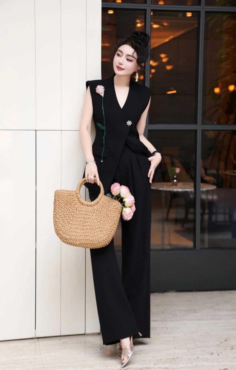 Mirror quality Chanel Long Suits