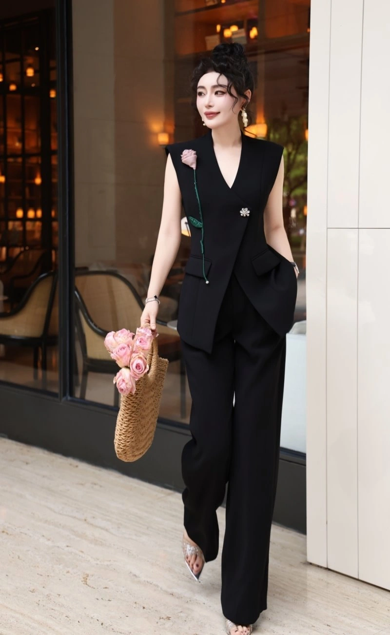 Mirror quality Chanel Long Suits