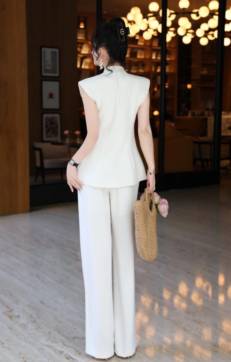 Exact replica Chanel Long Suits
