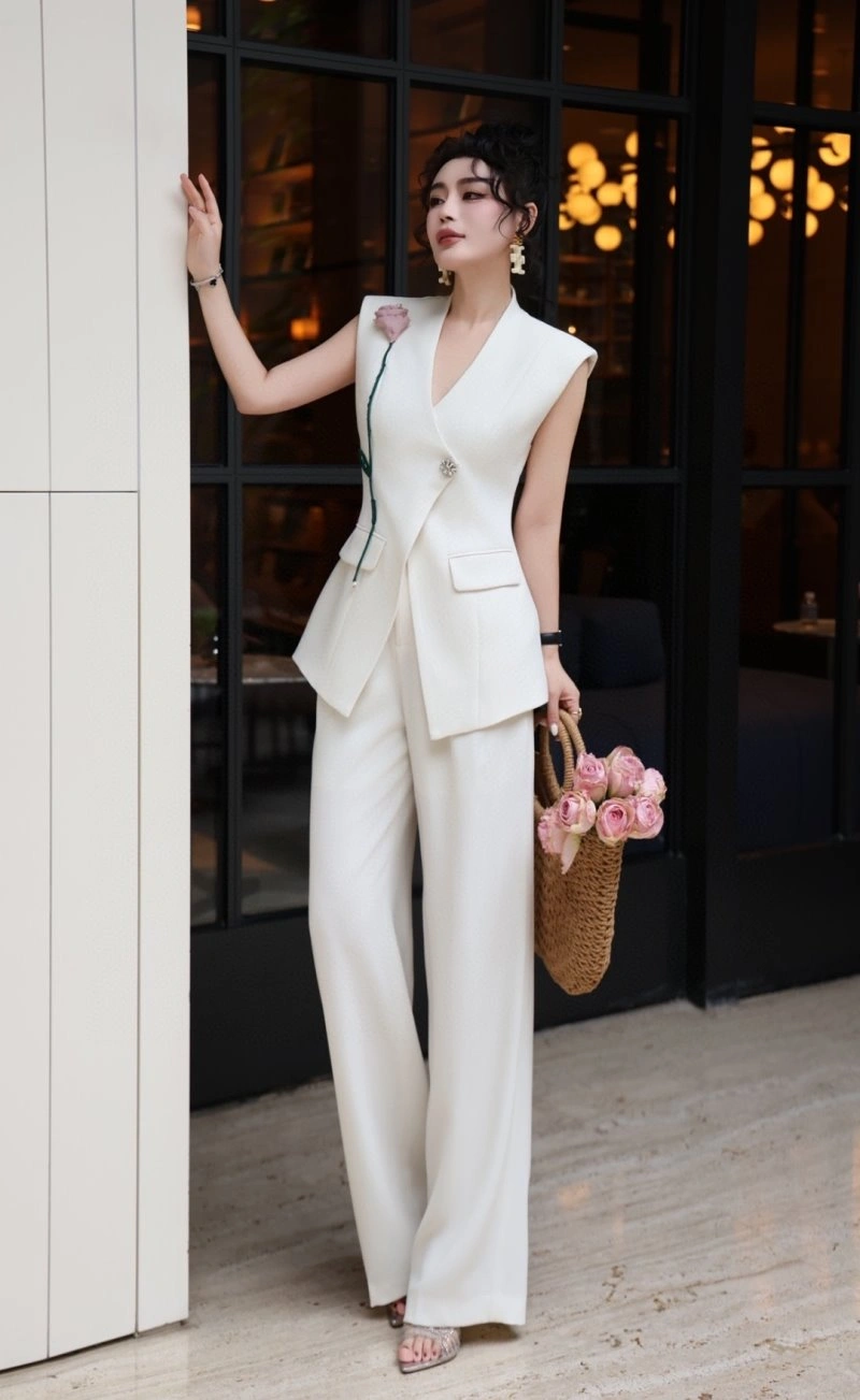 Exact replica Chanel Long Suits