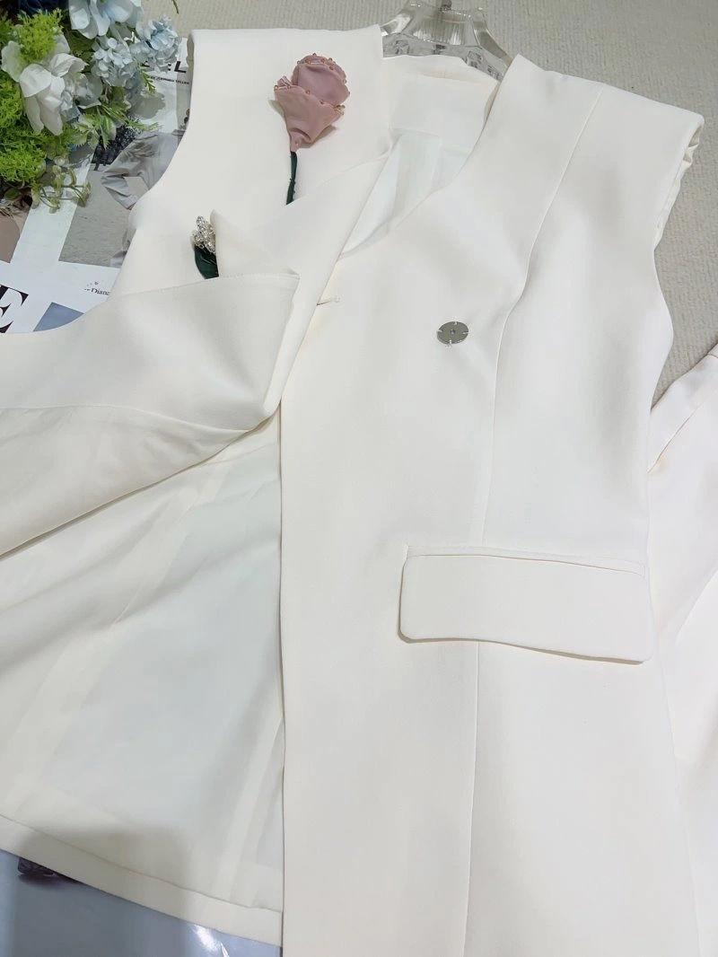 Exact replica Chanel Long Suits