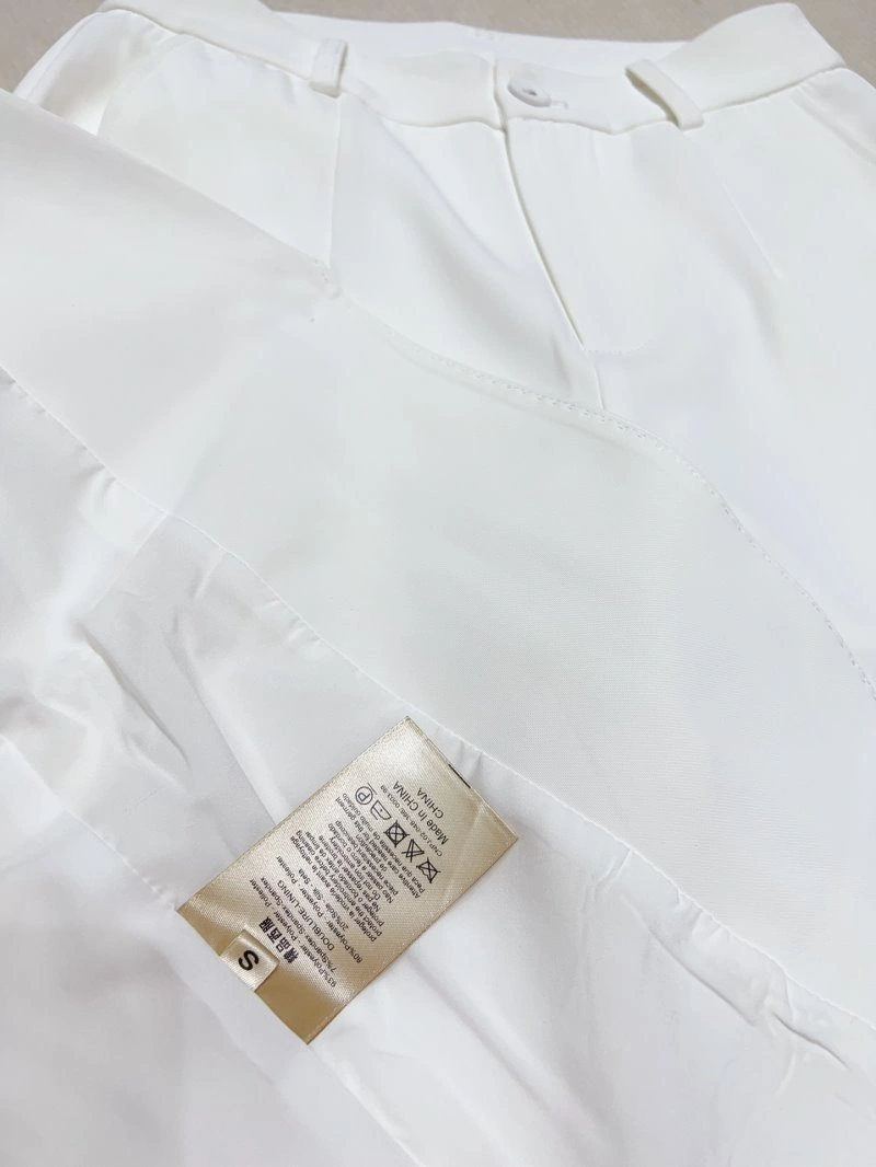 Bargain Chanel Long Suits