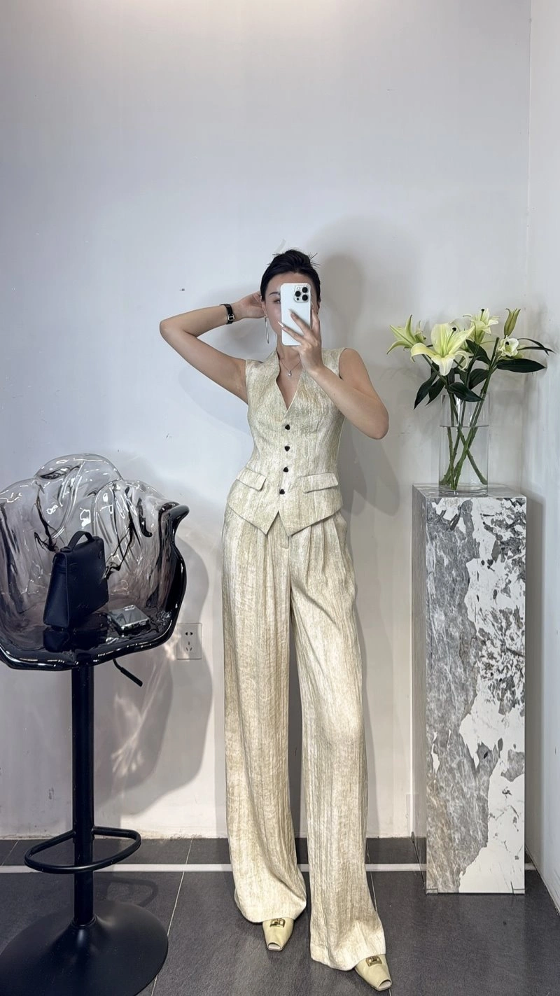 Bargain Chanel Long Suits