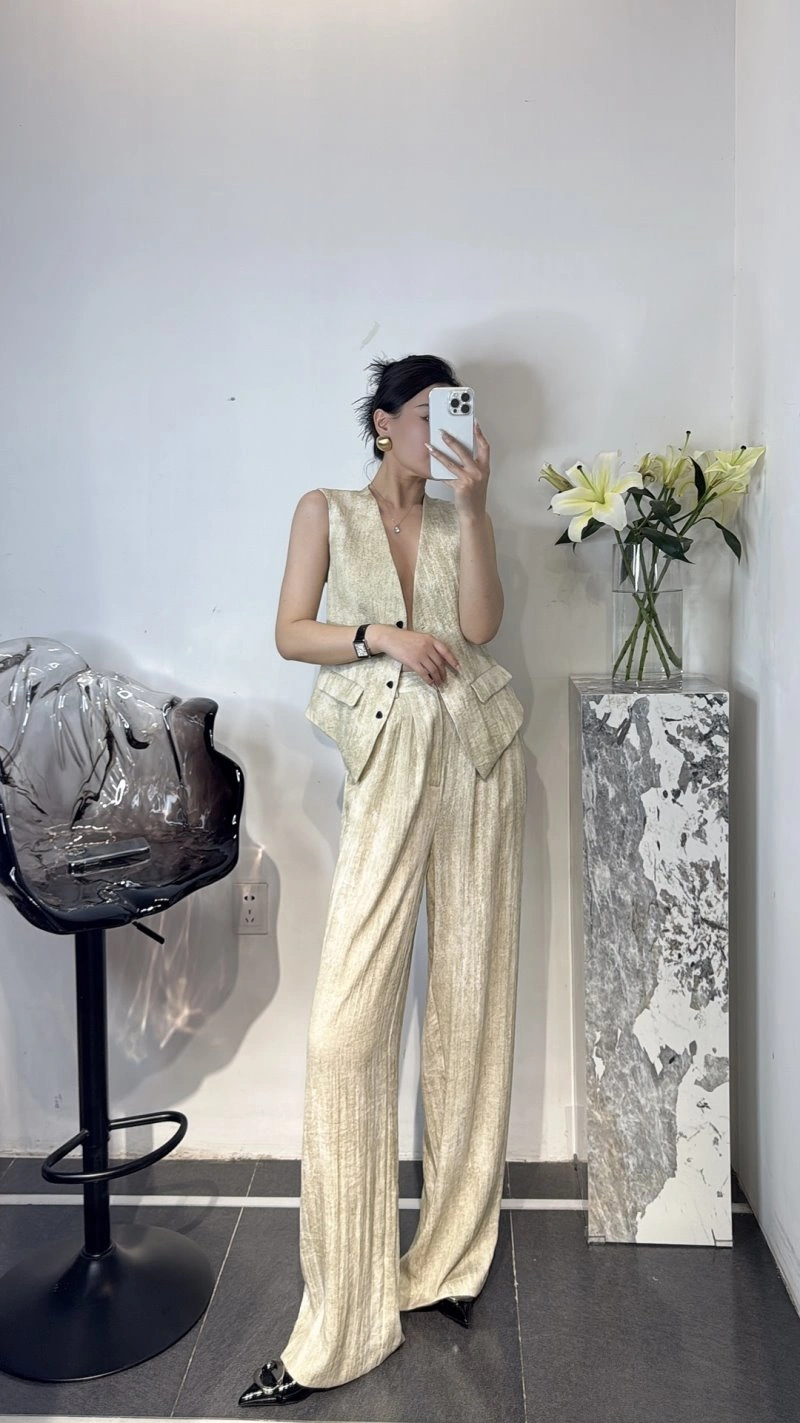 Bargain Chanel Long Suits