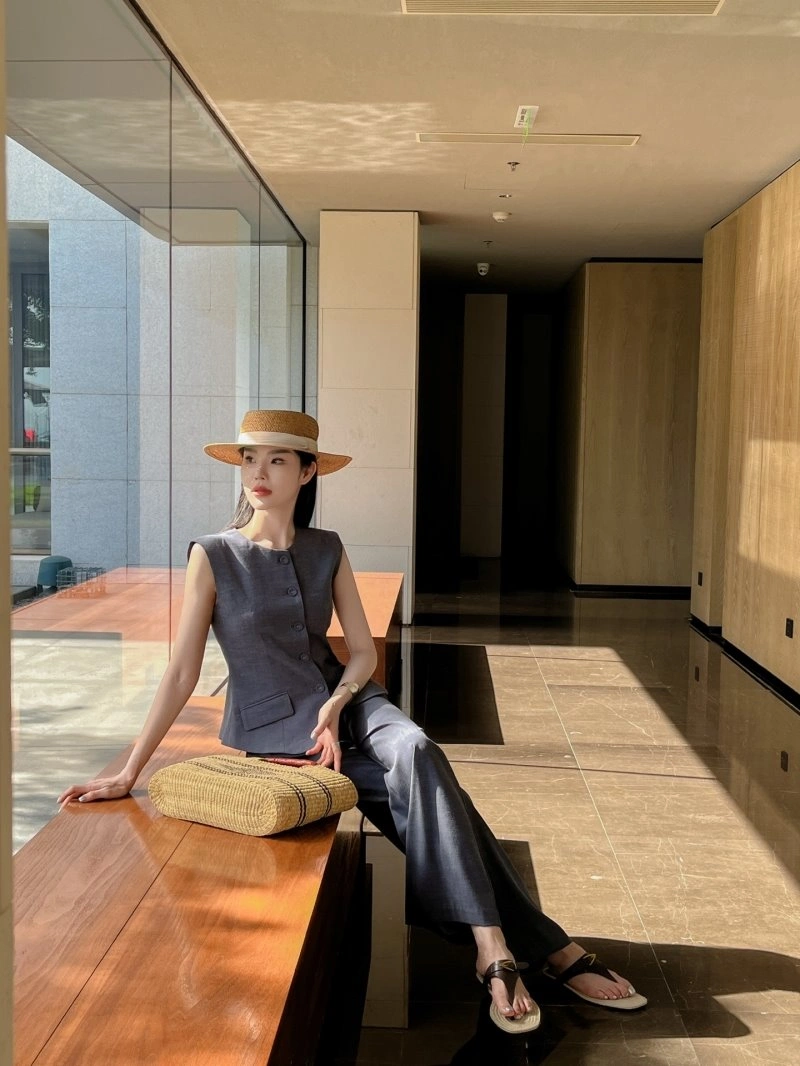Bargain Chanel Long Suits