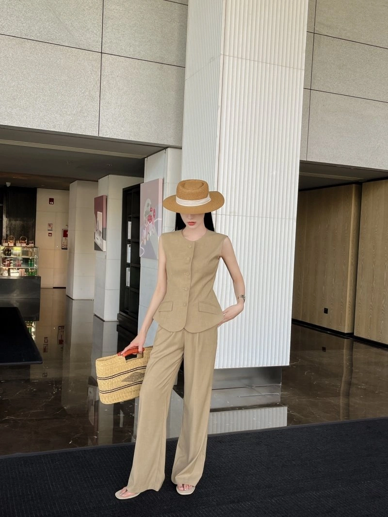 High accuracy Chanel Long Suits