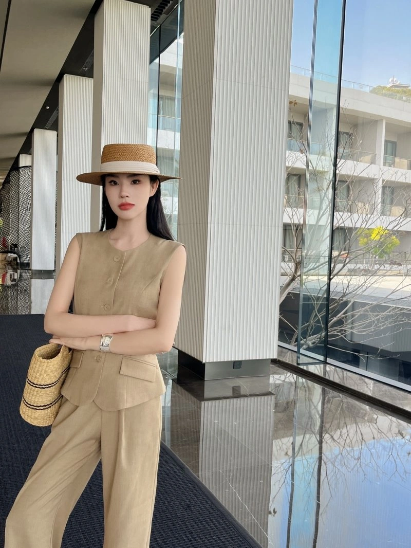 High accuracy Chanel Long Suits