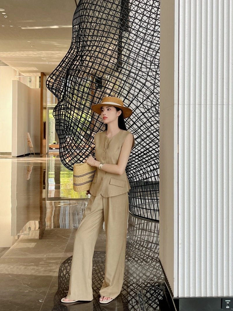 High accuracy Chanel Long Suits