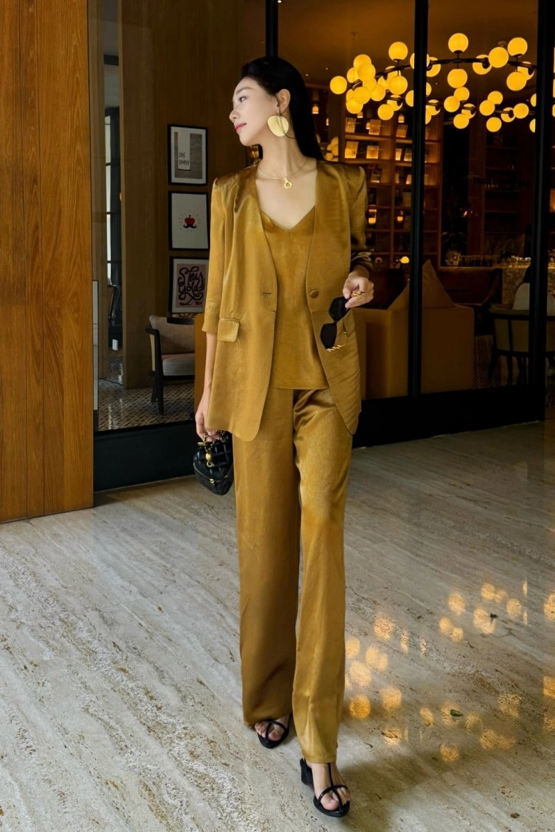 High fidelity Chanel Long Suits