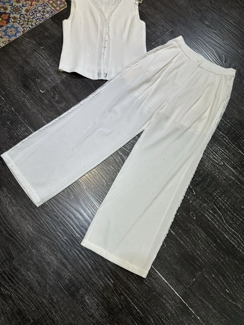Top mirror Chanel Long Suits