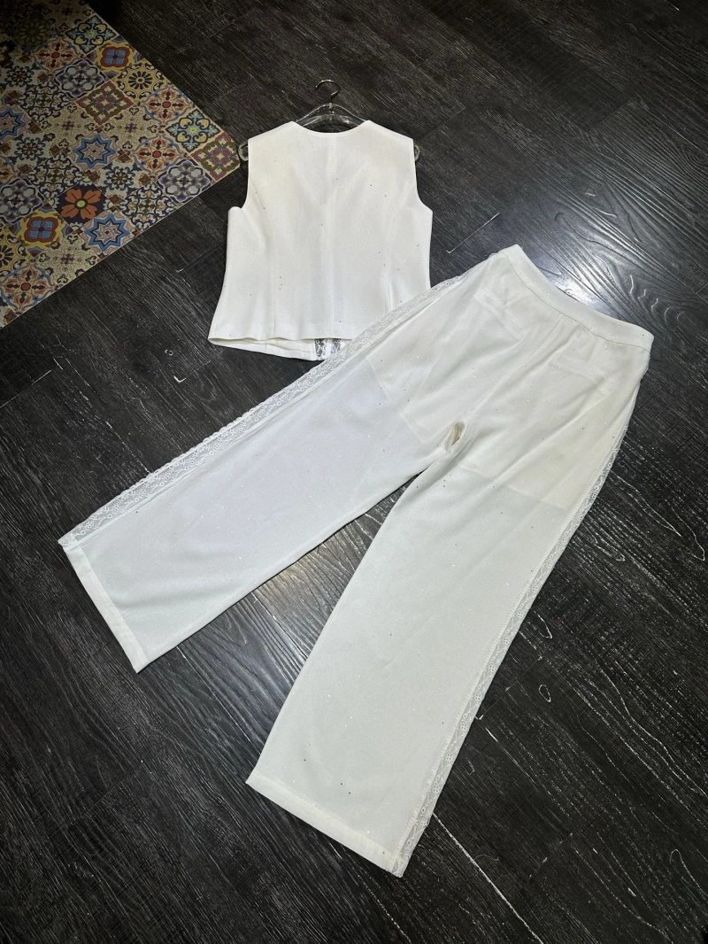 Top mirror Chanel Long Suits