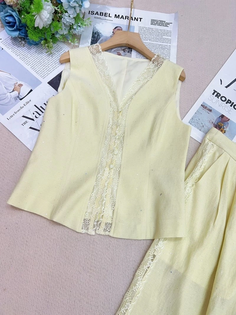 Inexpensive Chanel Long Suits