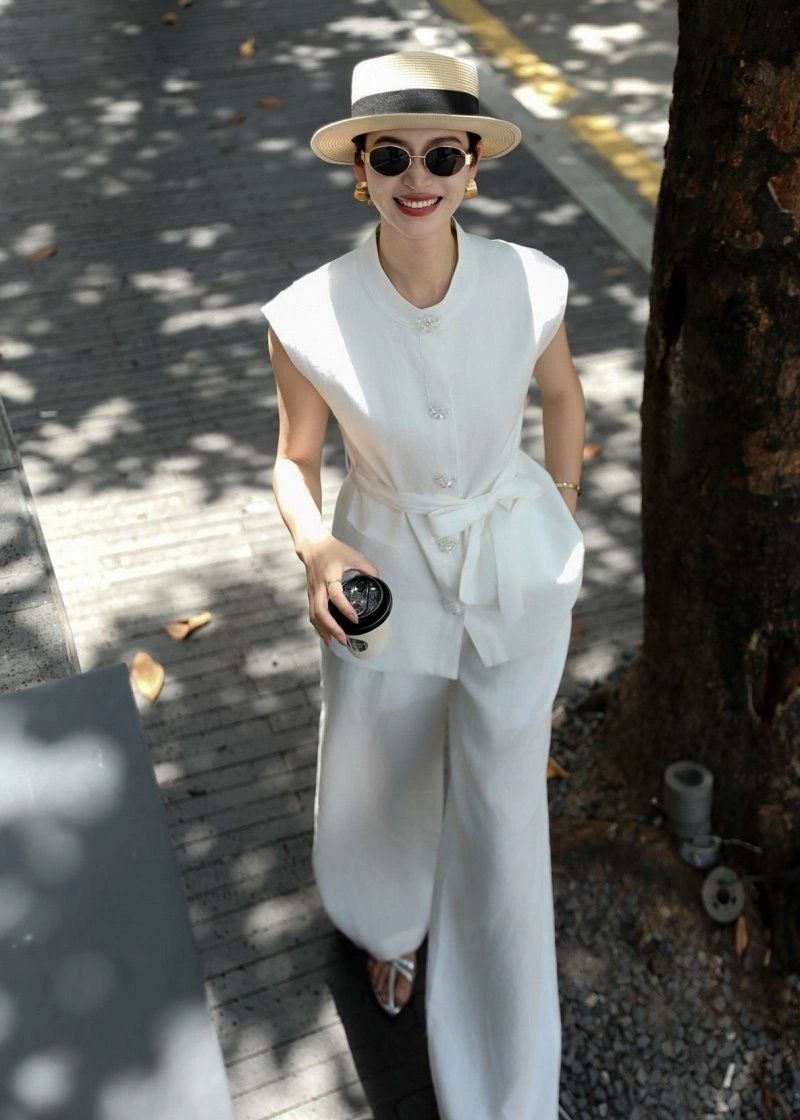 Discounted Chanel Long Suits