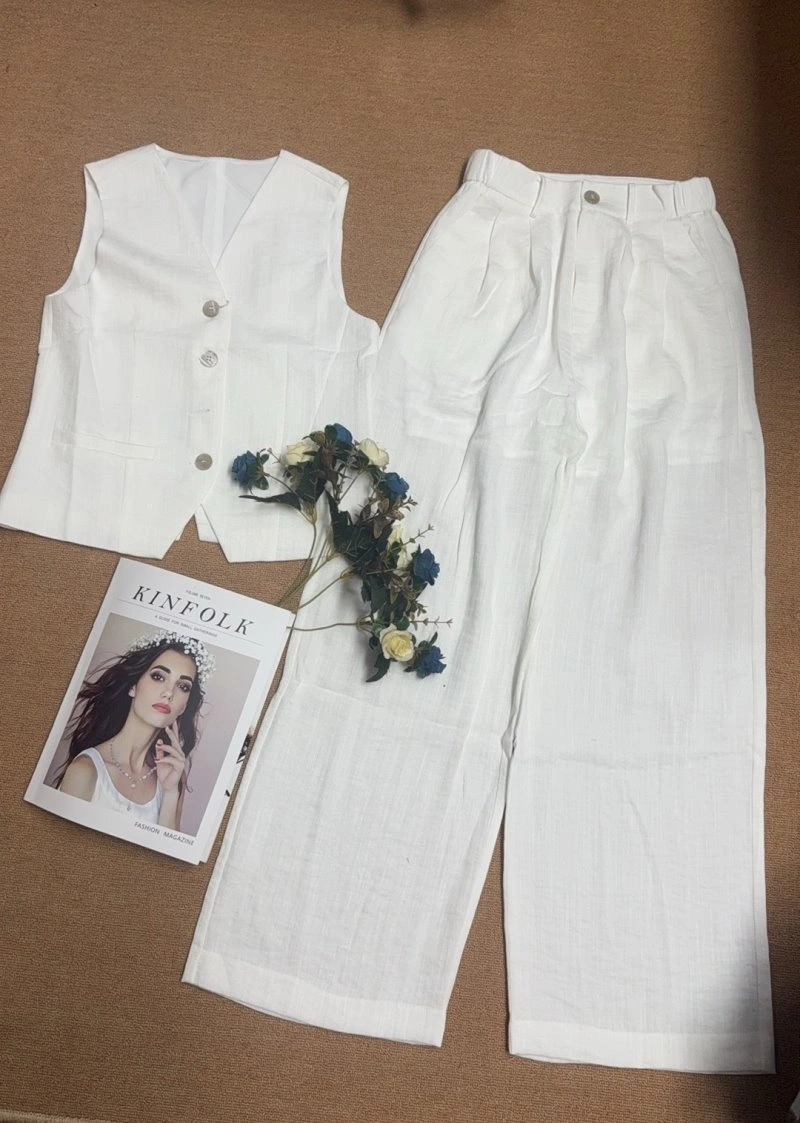 Top mirror Chanel Long Suits