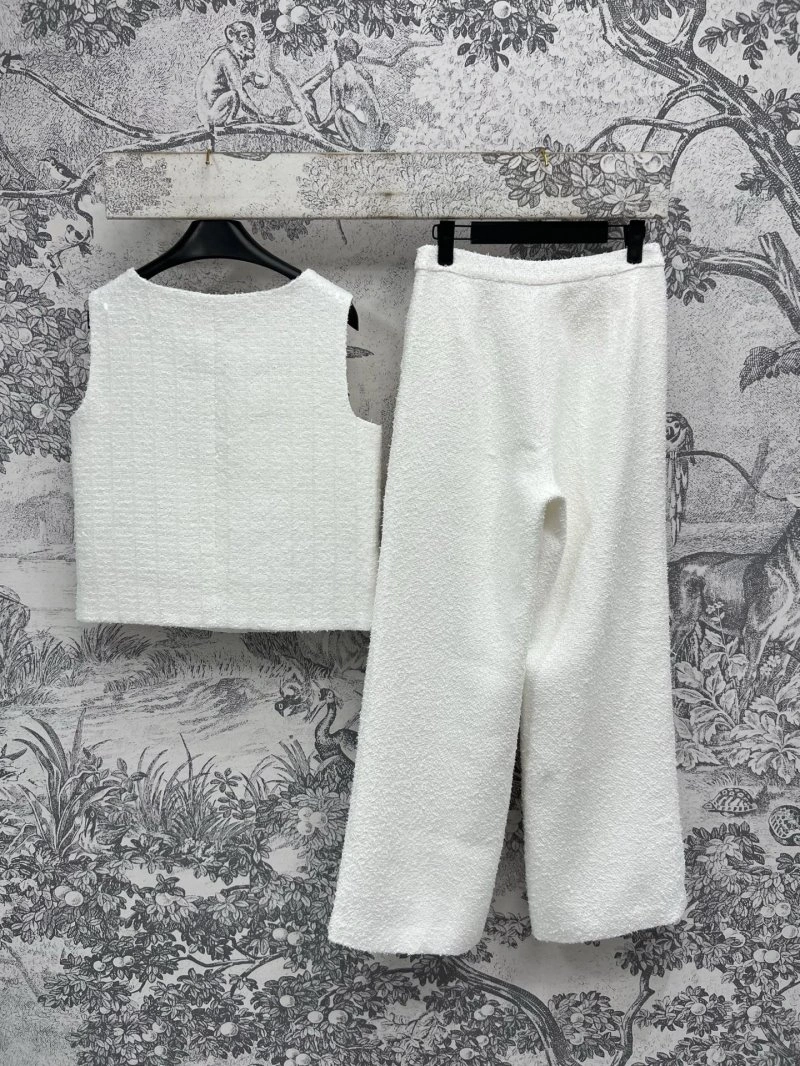 Discounted Chanel Long Suits
