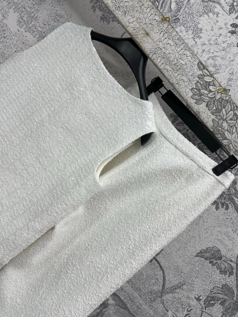 Discounted Chanel Long Suits