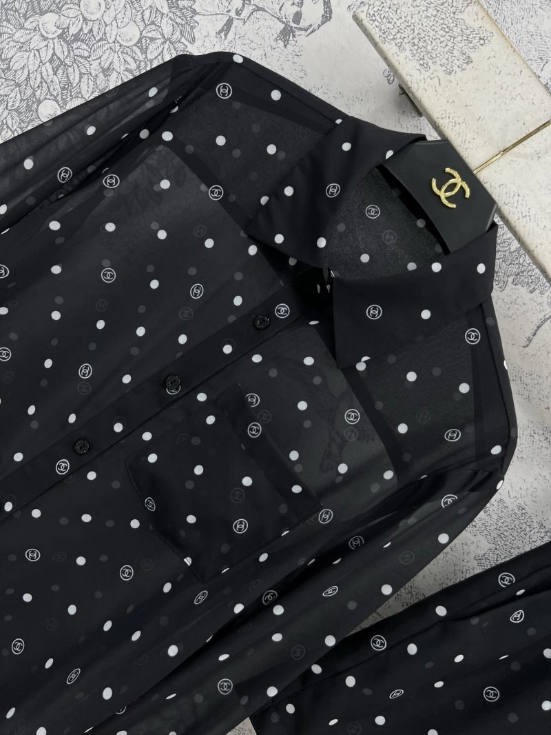 Low-cost Chanel Long Suits