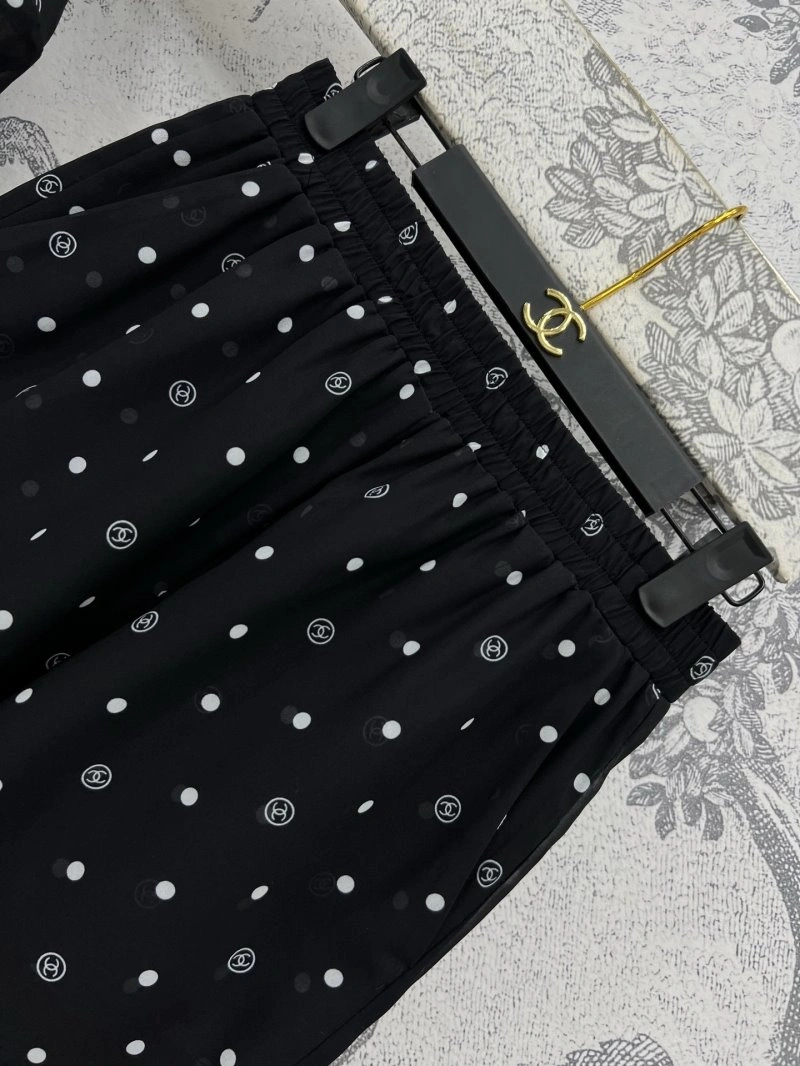 Low-cost Chanel Long Suits