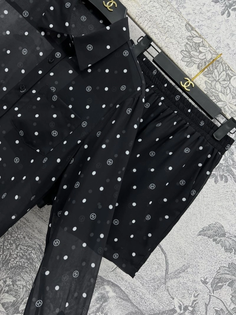 Low-cost Chanel Long Suits
