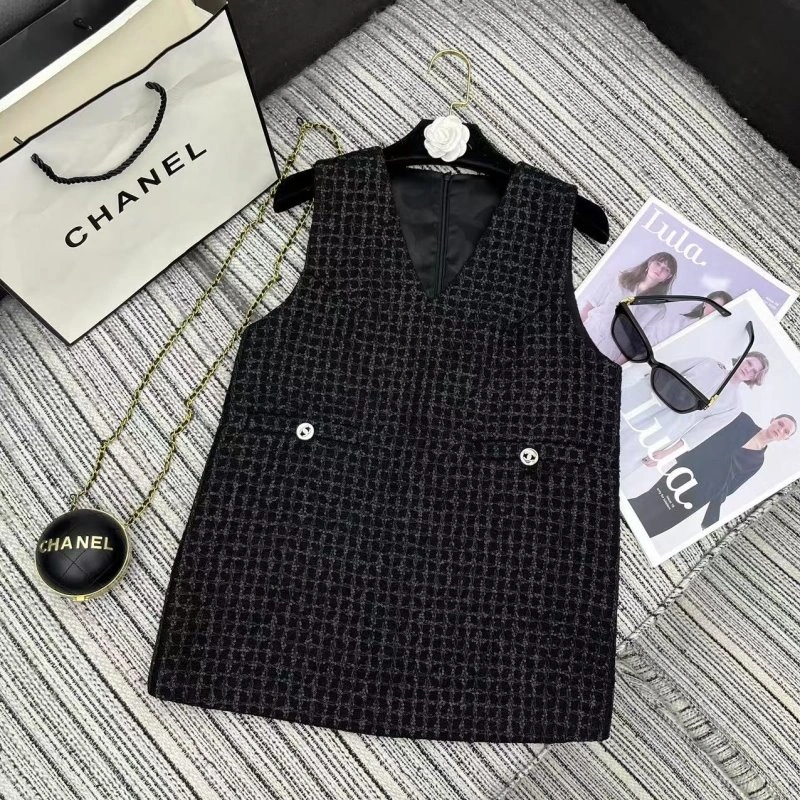 Mirror quality Chanel Long Suits