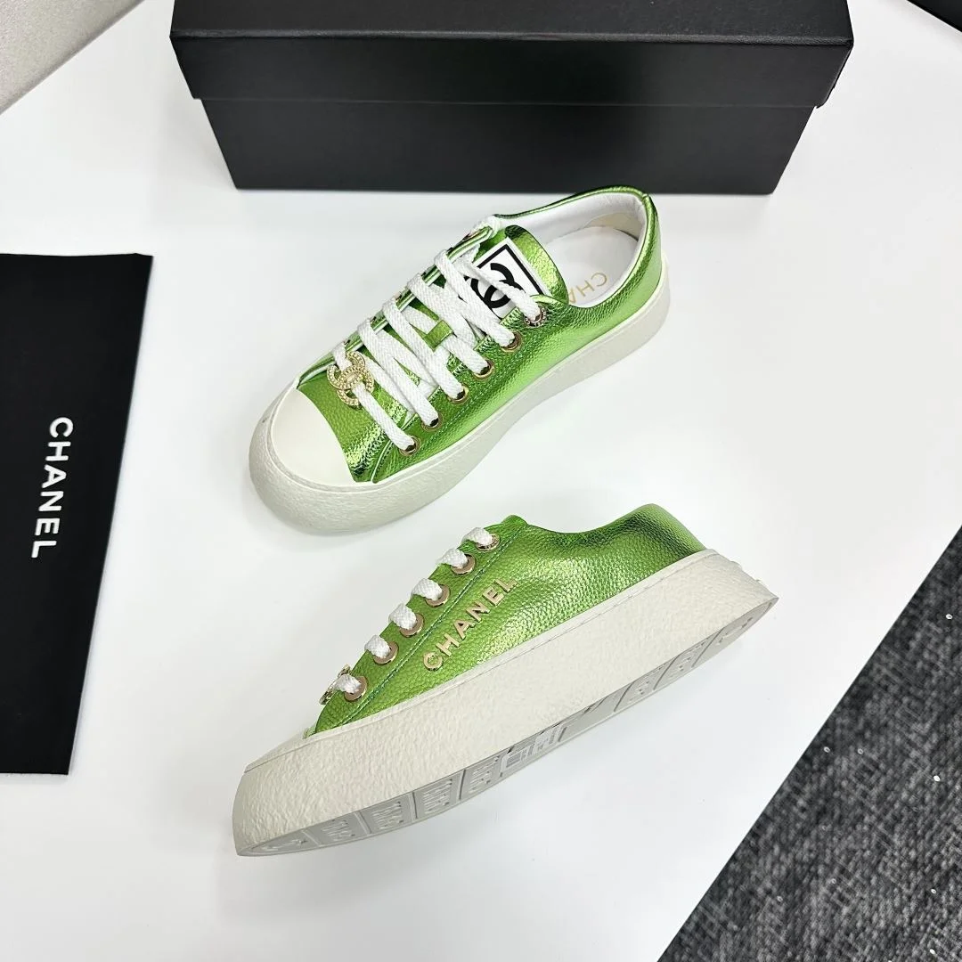 Brand-original Chanel Low Shoes