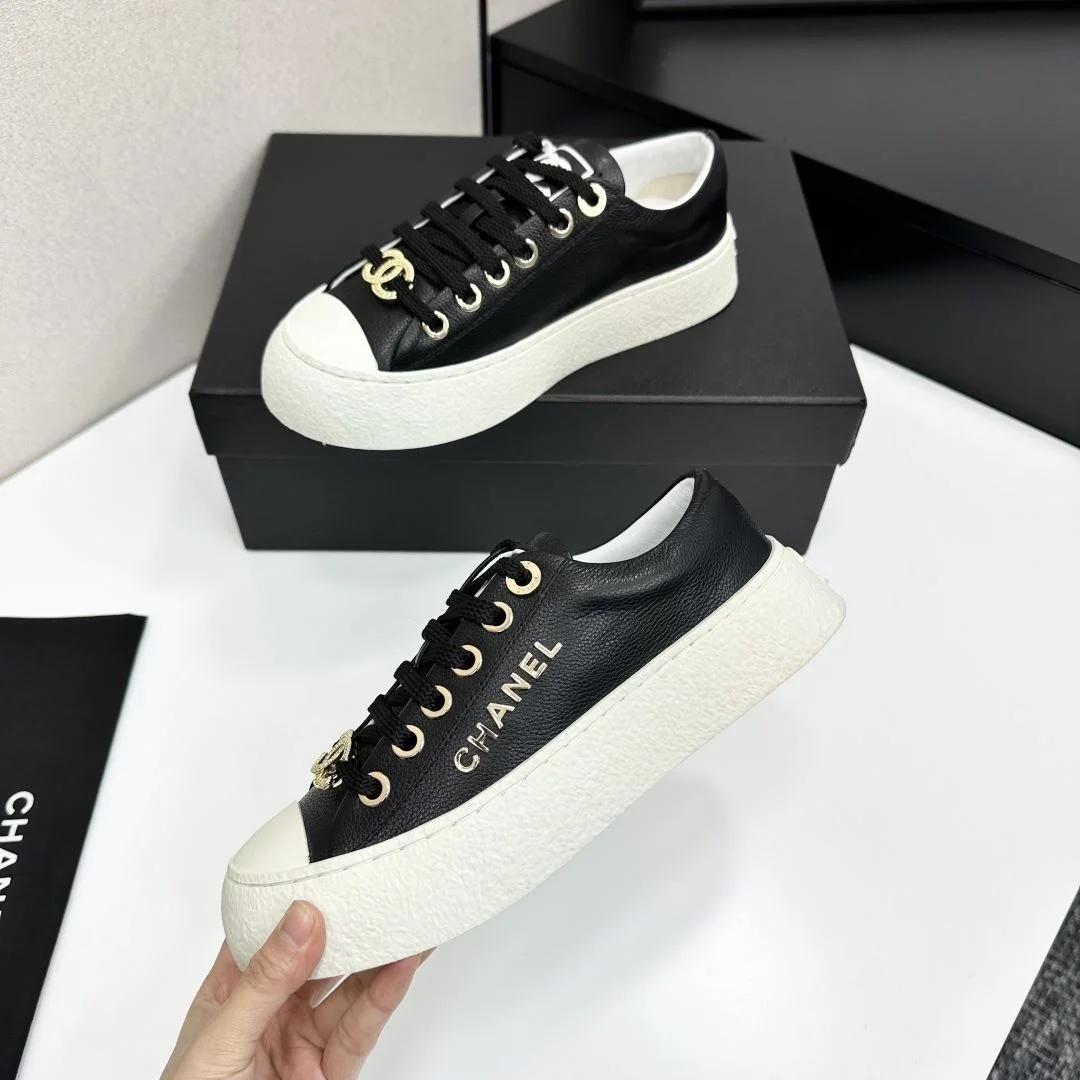 Perfect replica Chanel Low Shoes