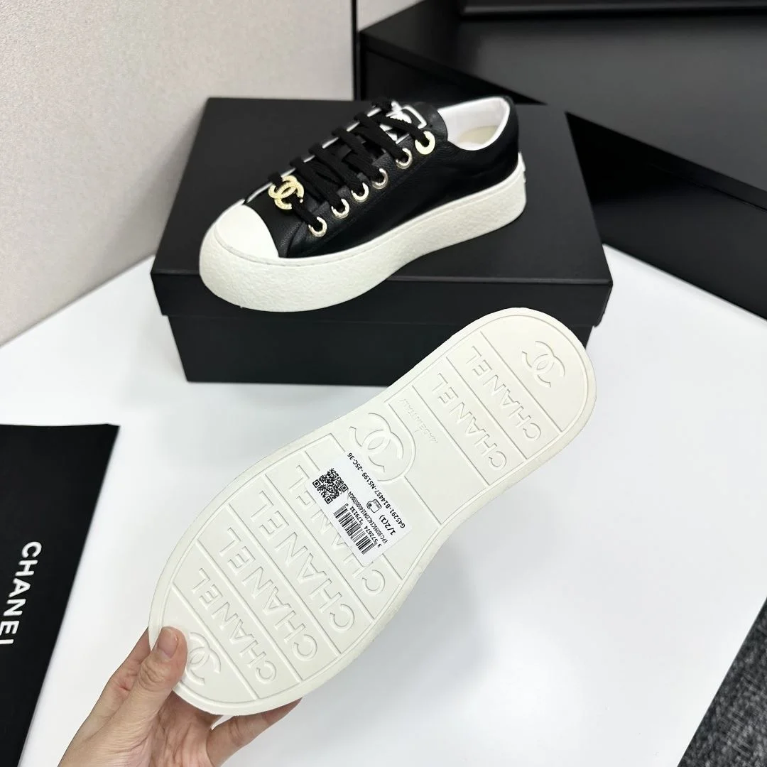 Perfect replica Chanel Low Shoes