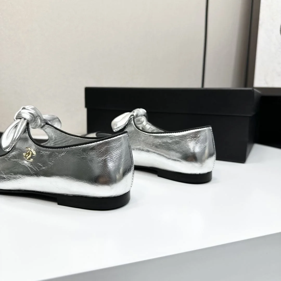 Perfect replica Chanel Low Shoes