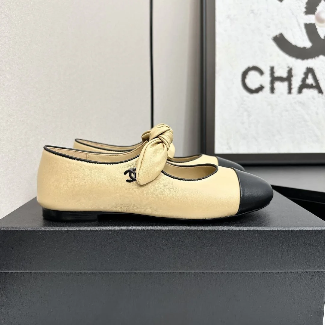 Chanel Low Shoes