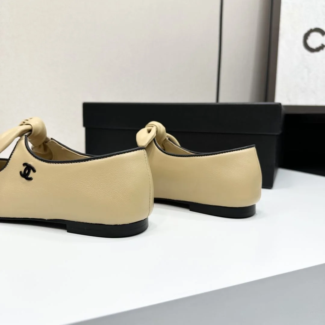 Official Chanel Low Shoes