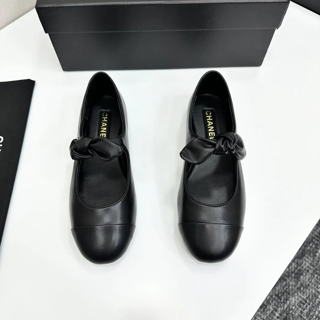 Chanel Low Shoes