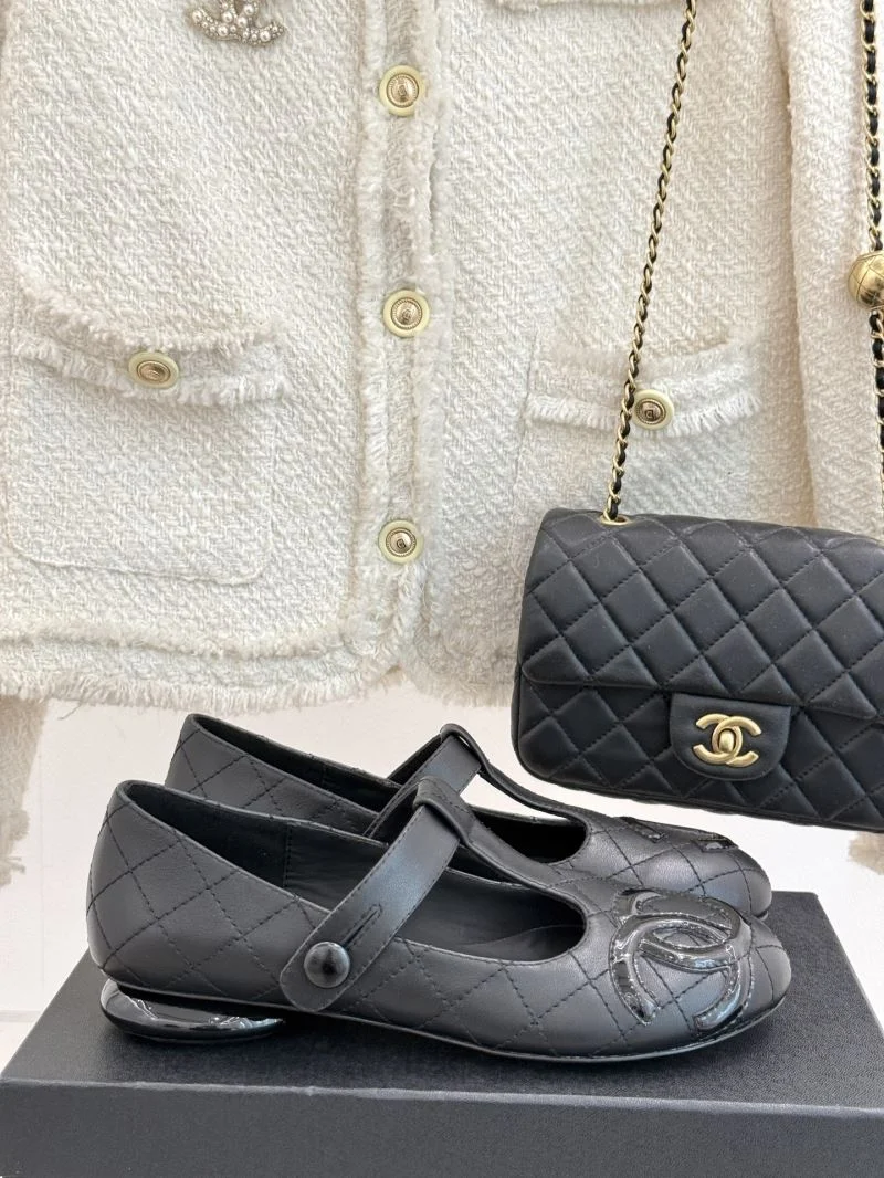 Chanel Low Shoes