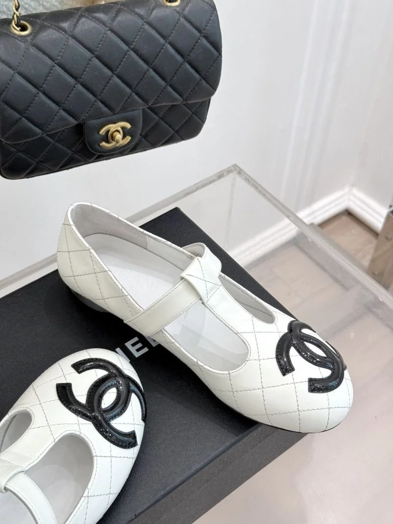Legit Chanel Low Shoes