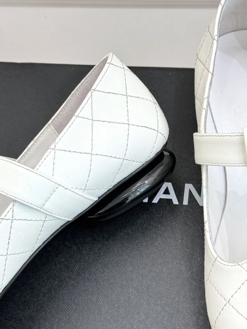 Legit Chanel Low Shoes