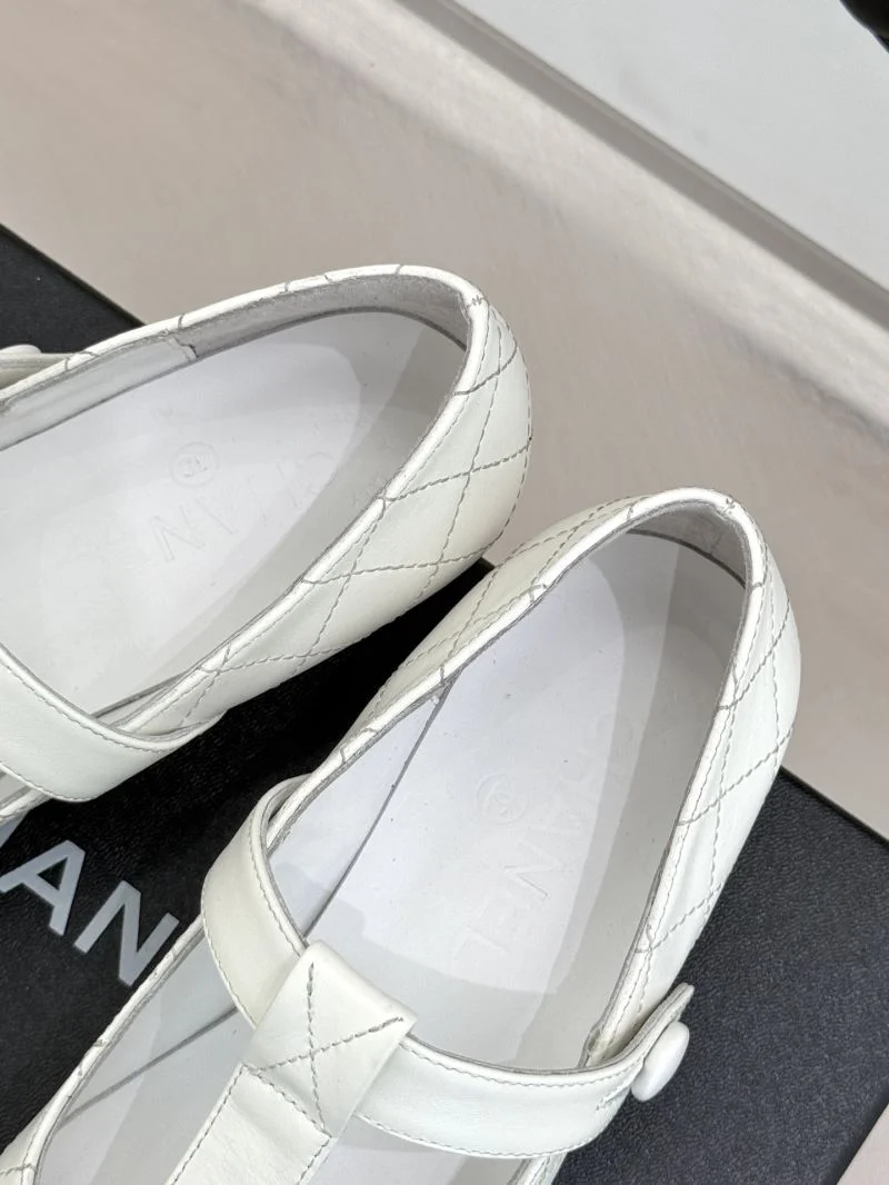 Legit Chanel Low Shoes