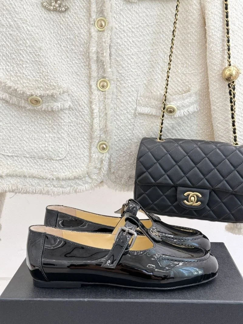 Chanel Low Shoes