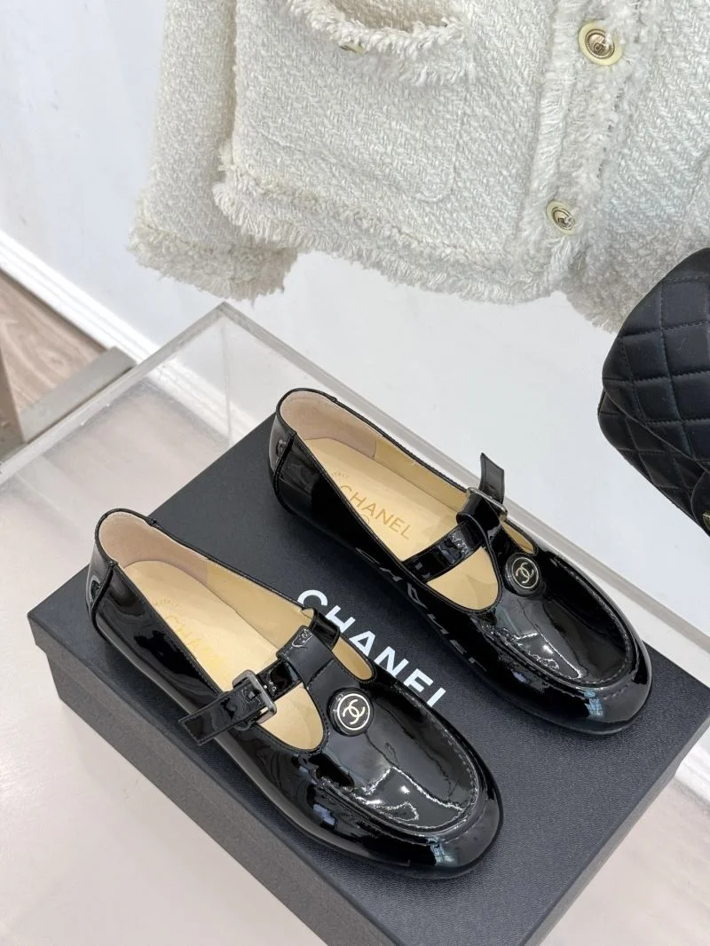 Genuine Chanel Low Shoes