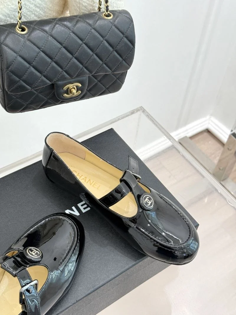 Genuine Chanel Low Shoes