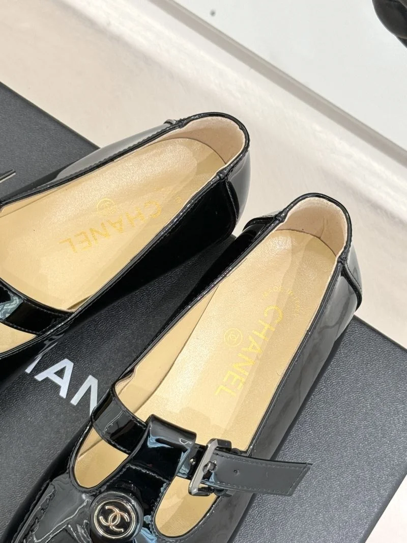 Genuine Chanel Low Shoes