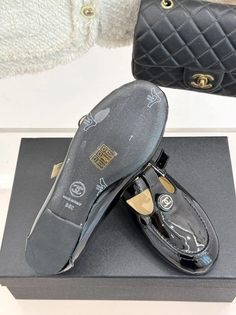 Genuine Chanel Low Shoes