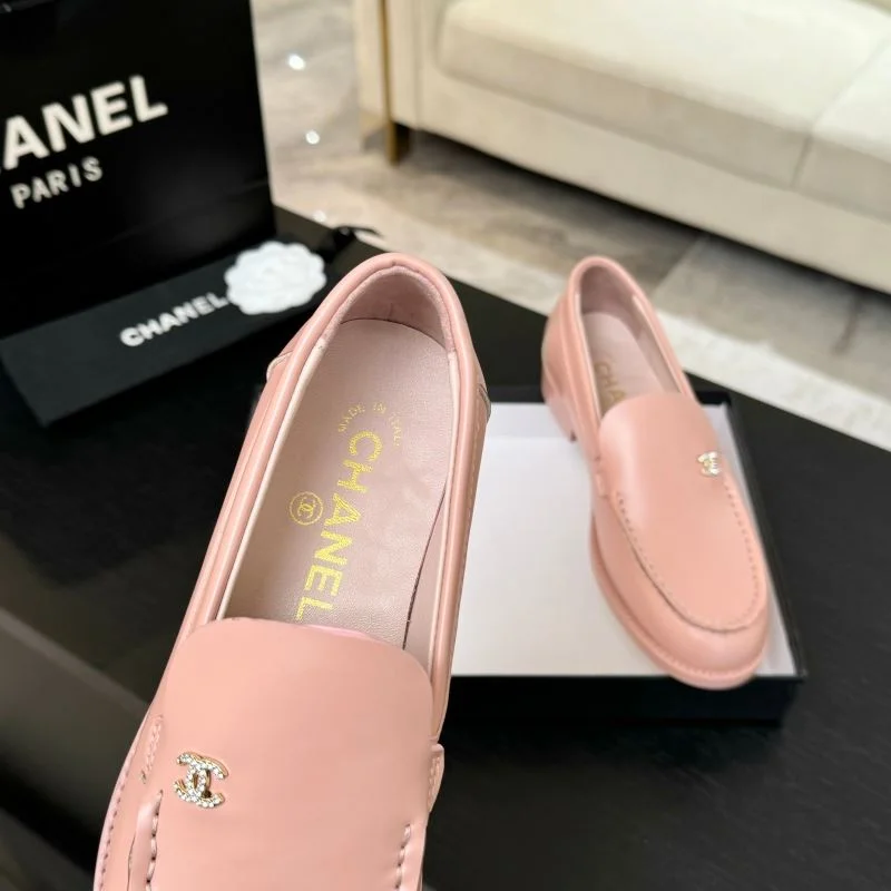 Low-cost Chanel Low Shoes