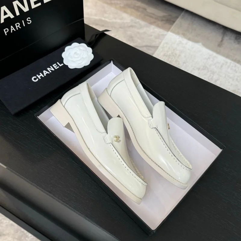Top match Chanel Low Shoes