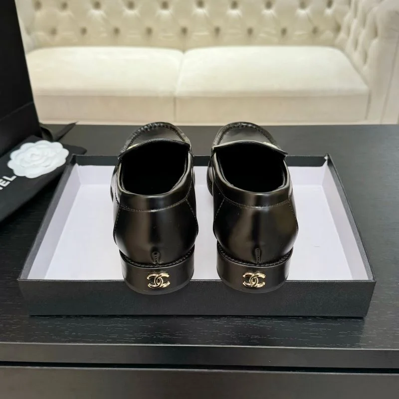 Reasonably priced Chanel Low Shoes